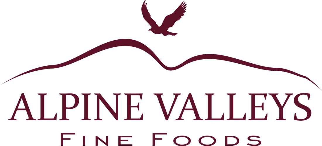 Traditional Christmas Plum Puddings, Fruit Cakes and Hampers – Alpine ...